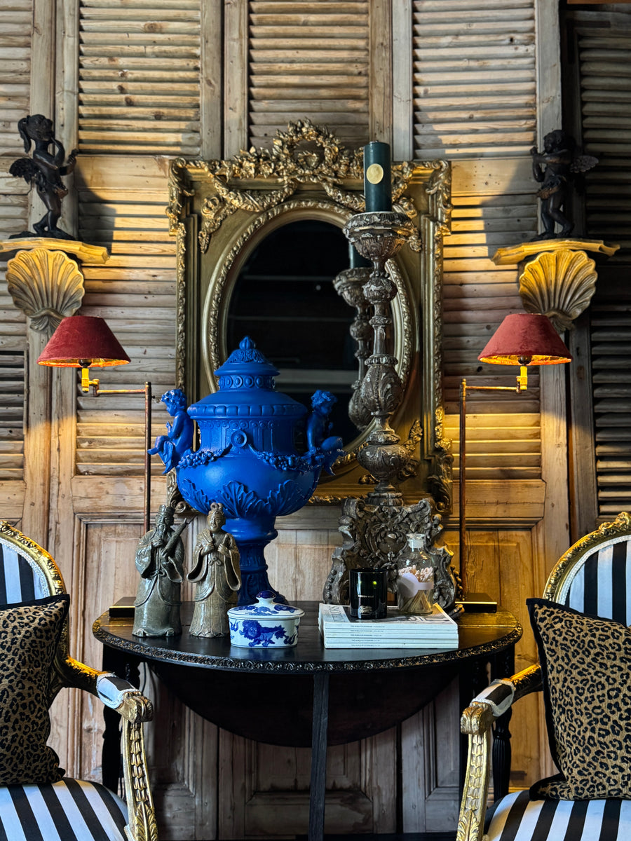 Royal Blue Cherub Urn – Manor on George